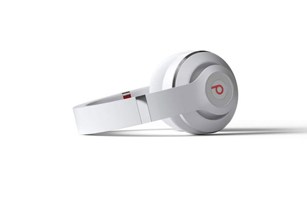 Side View Beats Headphones Mockup Free Download | Resource Boy